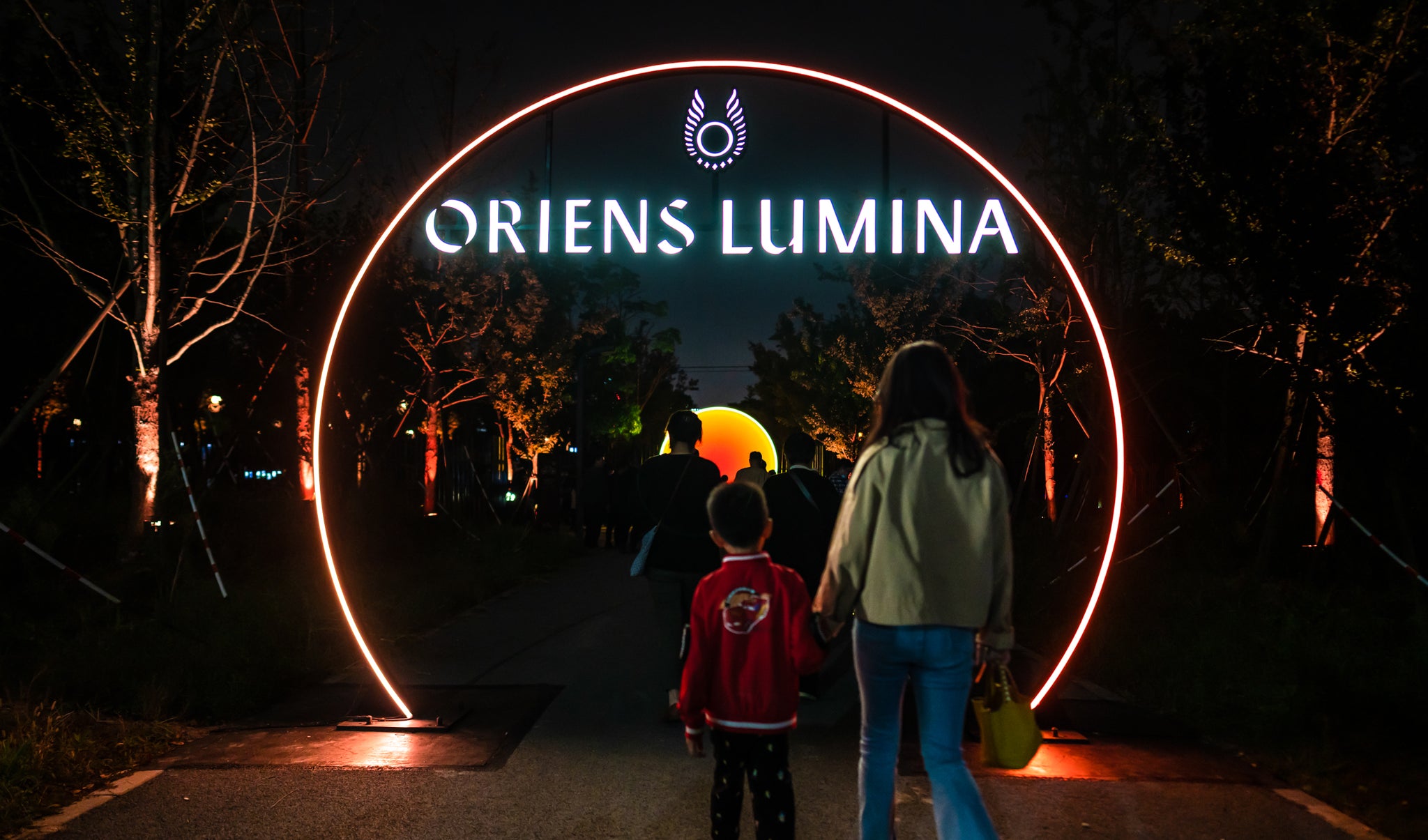 Oriens Lumina | Moment Factory