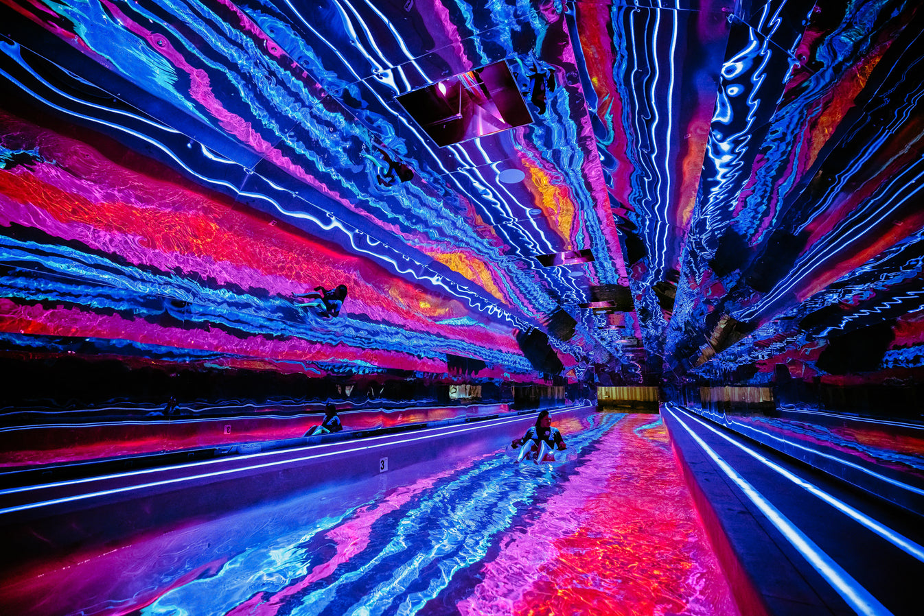 Kaleidoscope Kavern Lazy River | Moment Factory