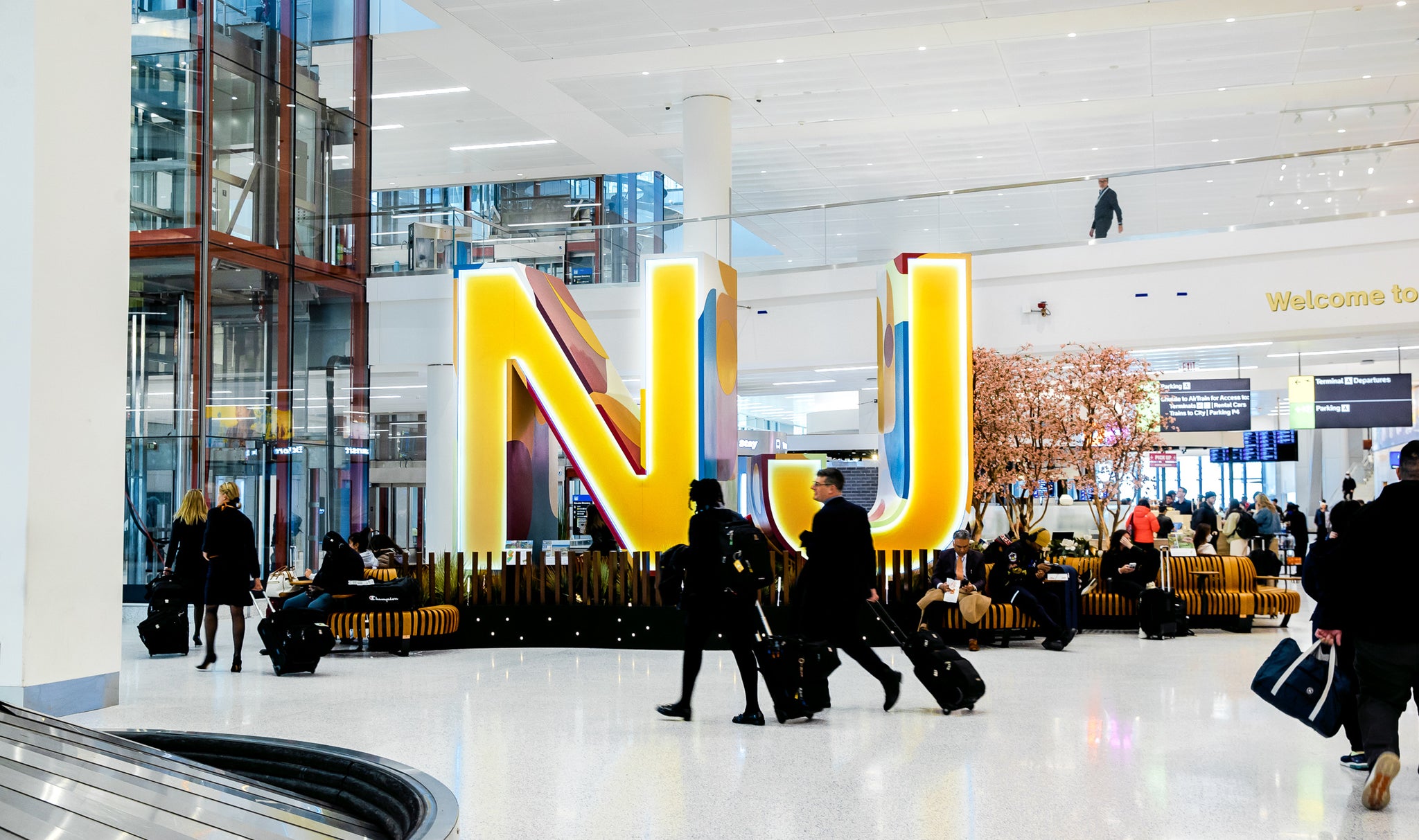 Newark Liberty International Airport | Moment Factory
