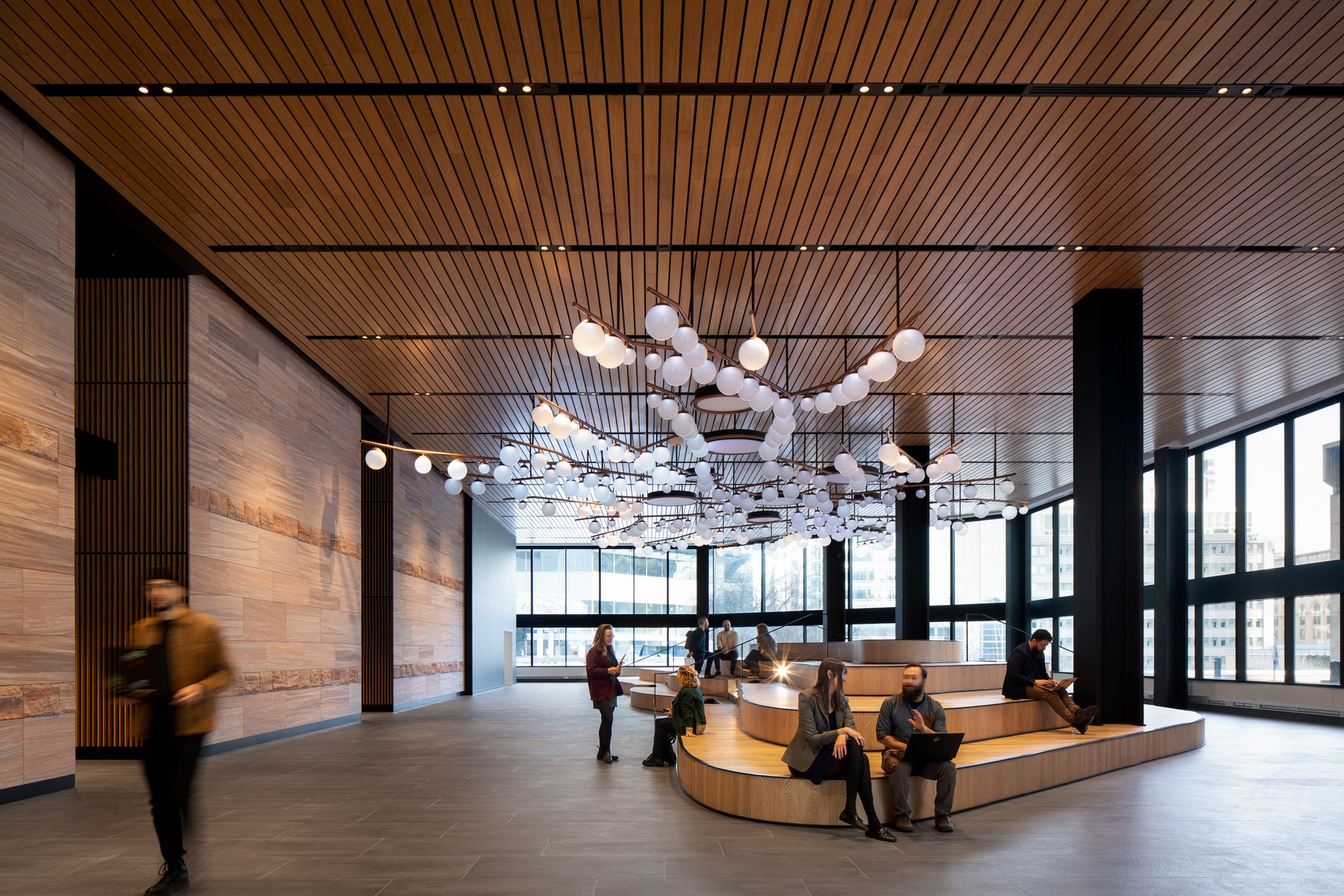 Immersive Lobby Experience at 1001 Robert-Bourassa | Moment Factory
