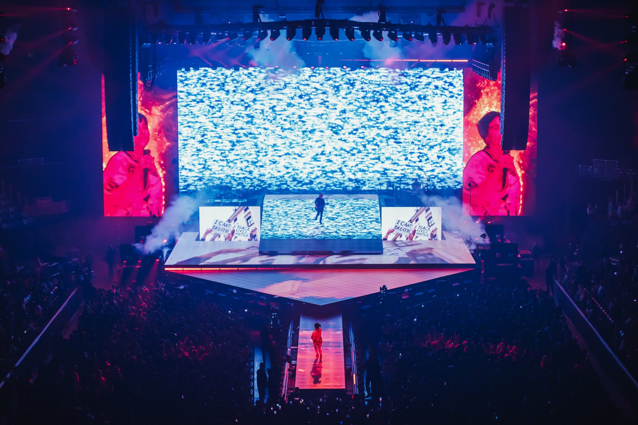 Billie Eilish, Happier Than Ever World Tour | Moment Factory