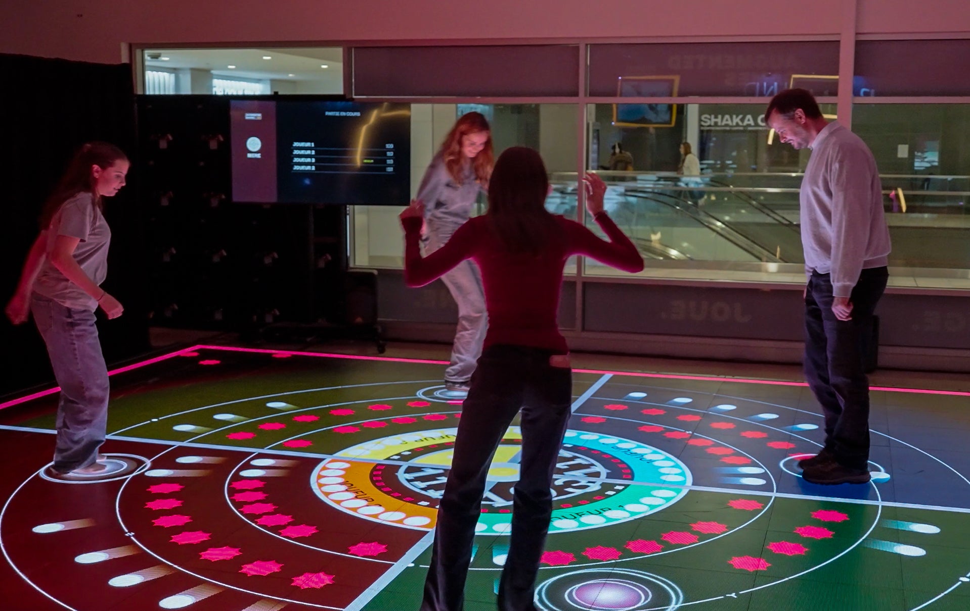 Augmented Games at Playbox Centre | Moment Factory