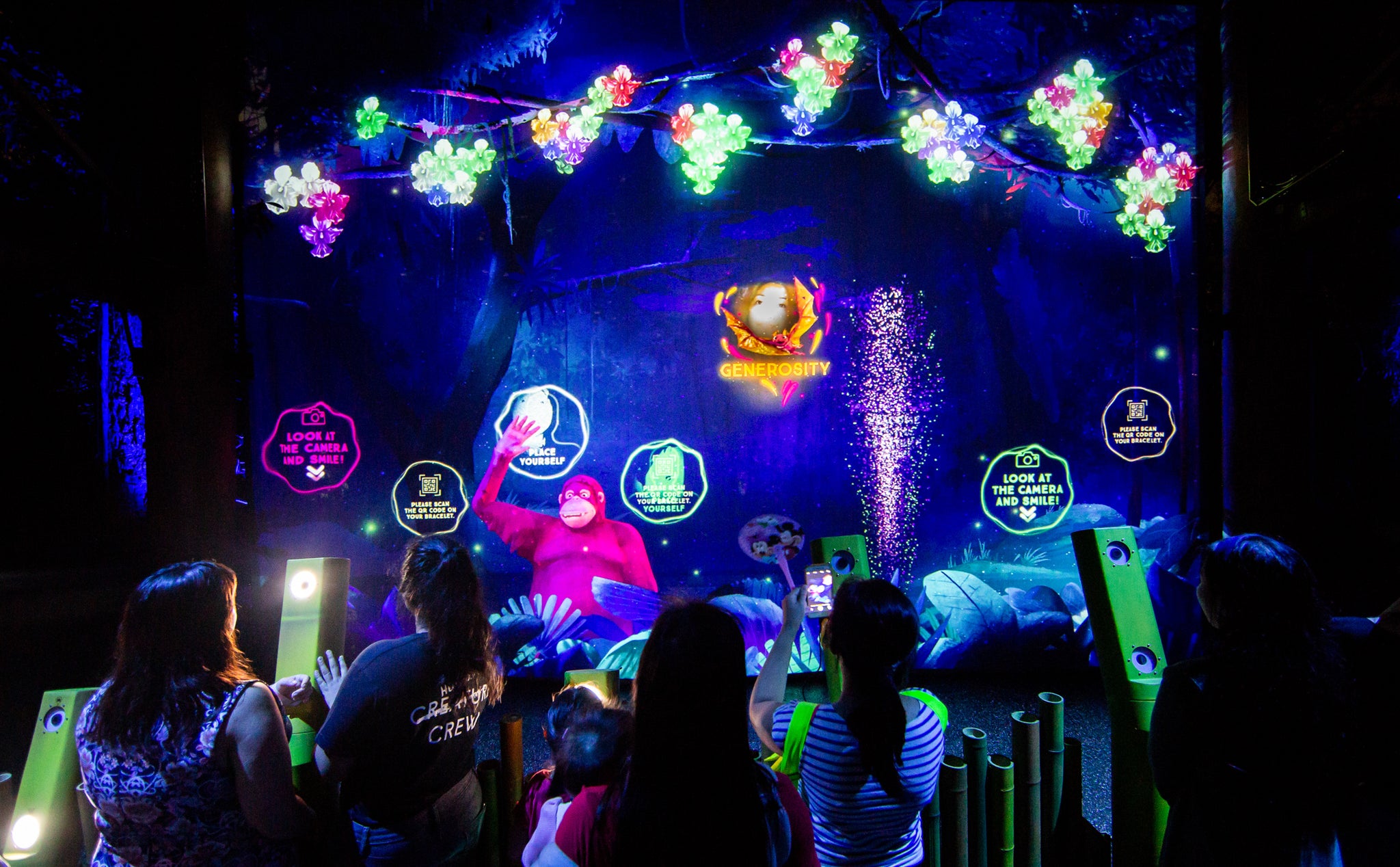 Rainforest Lumina | Moment Factory